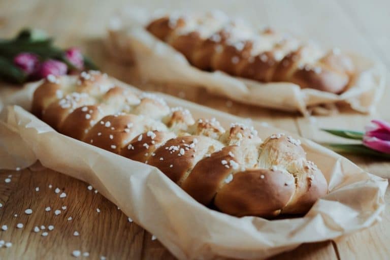 Finnish pulla-Nisu-cardamom bun - Scandicuisine