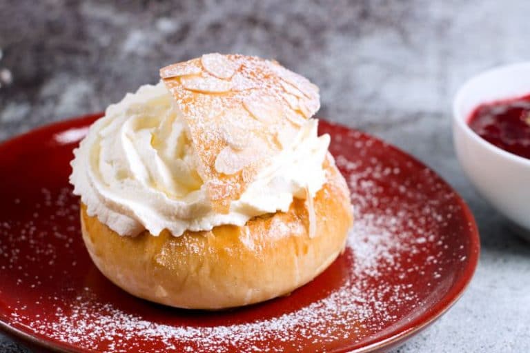 Swedish Semla - Scandicuisine