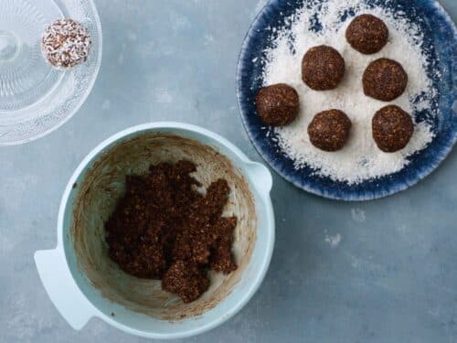 Swedish Chocolate Balls-Kokosbollar - Scandicuisine